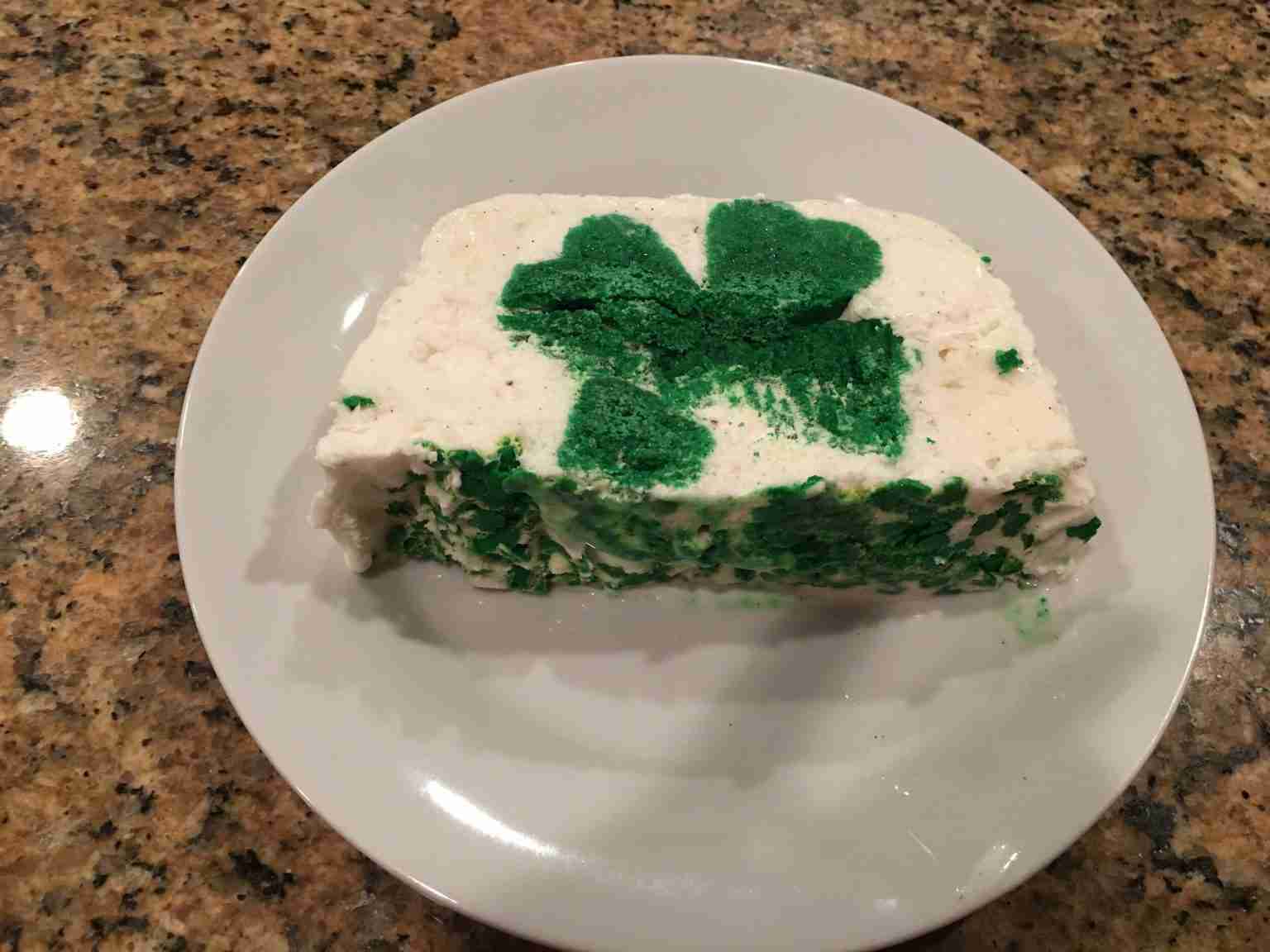 Delicious Hidden Shamrock Cake - Dr. Julie