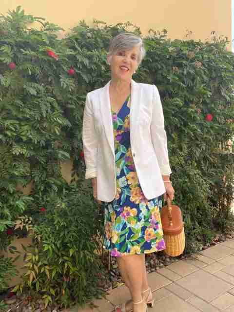 What to Wear in Chicago in Spring - Dr. Julie's Fun Life